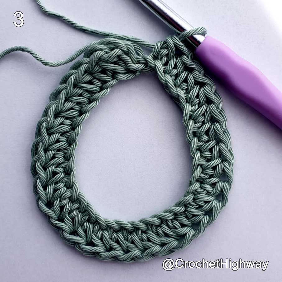 Back third loop of the HDC – CrochetHighway